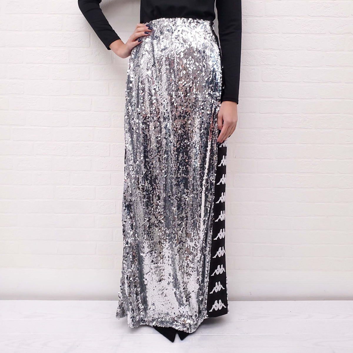 FAITH CONNEXION X KAPPA SILVER SEQUIN SKIRT - SIZE S – Rewind Couture