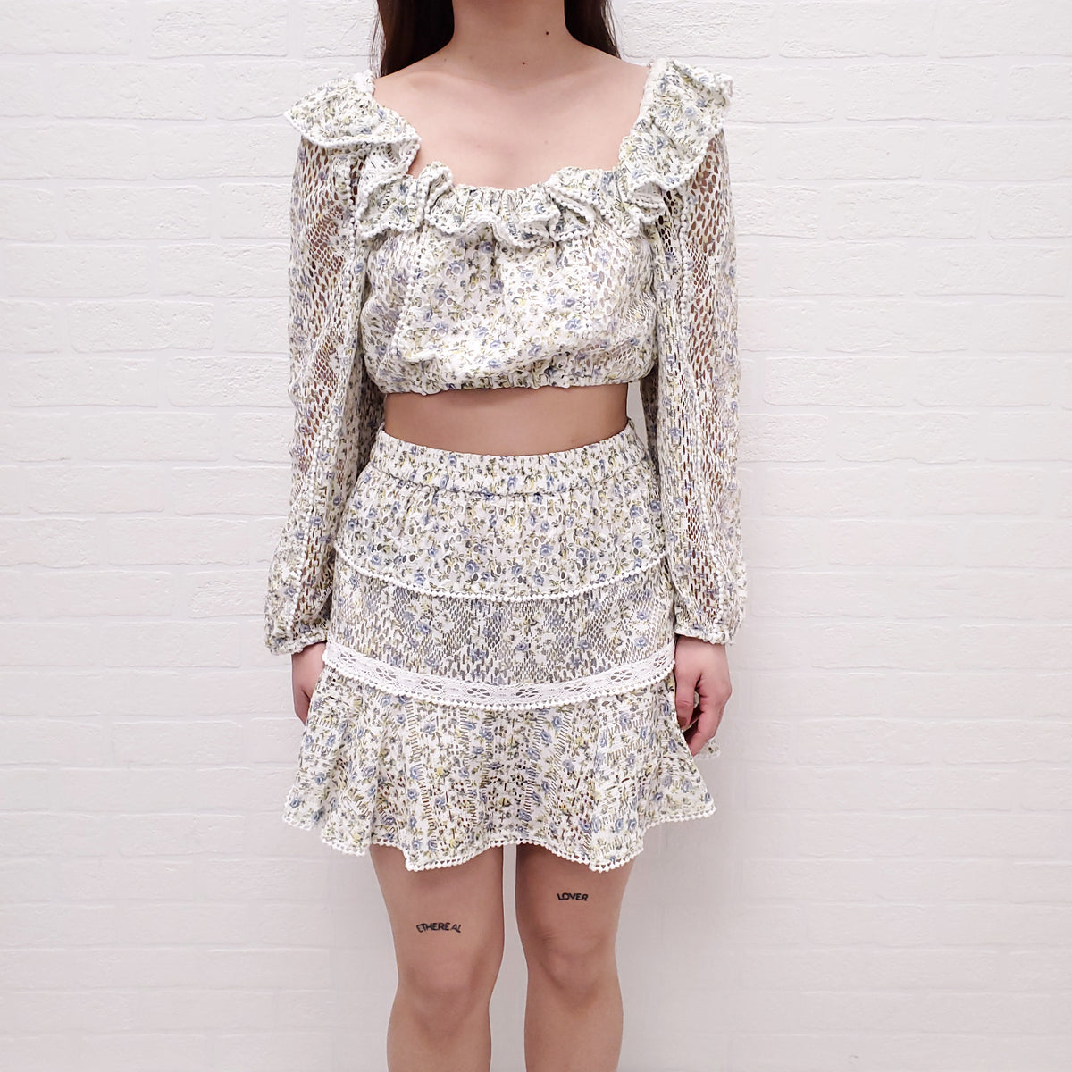 LOVESHACKFANCY CREAM SKIRT SET WITH BLUE AND GREEN FLORAL PATTERN - SI ...