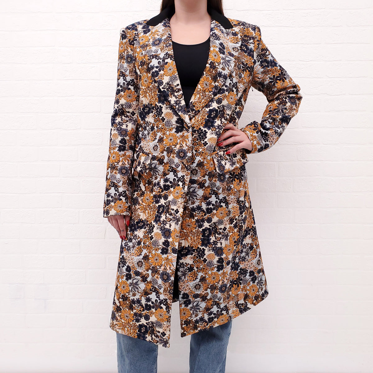 SMYTHE FLORAL EMBROIDERED LONG COAT - SIZE 8 – Rewind Couture