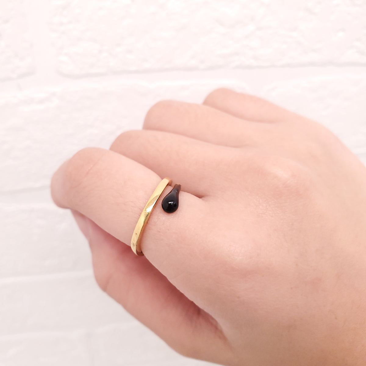 STELLA MCCARTNEY MATCHSTICK GOLD RING - SIZE 7 – Rewind Couture